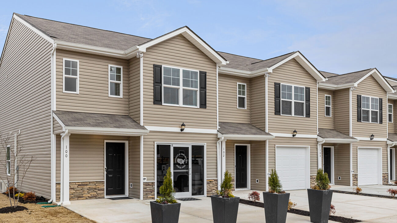 Home - Capital Square - Raising capital, buildings and expectations